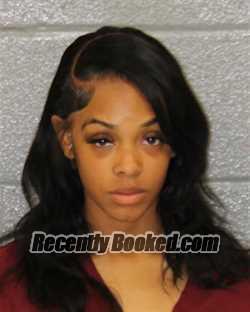 Recent Booking / Mugshot for ENIYA TAYLOR in Mecklenburg County, North ...