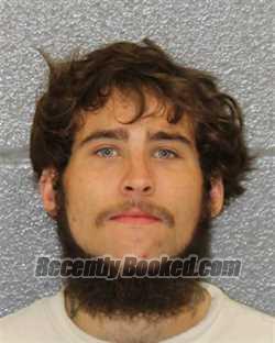 Recent Booking / Mugshot for NOAH ANTHONY SMITH in Mecklenburg County ...
