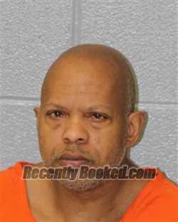 Recent Booking / Mugshot for KERRY MARTIN THOMAS in Mecklenburg County ...