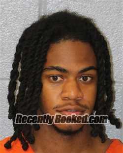 Recent Booking / Mugshot for ERION LADONTE BATTS in Mecklenburg County ...