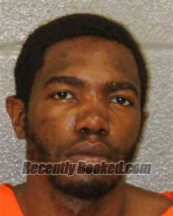 Recent Booking / Mugshot for QUANDARIUS ANTONIA FUNDERBURK in ...