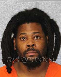 Recent Booking / Mugshot for OMAR DEVONE JORDAN in Mecklenburg County ...