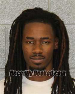 Recent Booking / Mugshot for CAMERON JAMAAR CRENSHAW in Mecklenburg ...