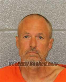 Recent Booking / Mugshot for MICHAEL WAYNE ADAMS in Mecklenburg County ...