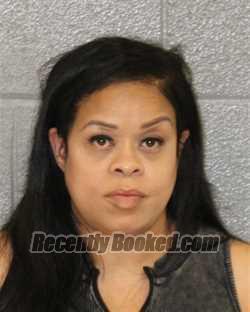 Recent Booking / Mugshot for DESIREE MICHELE GORDON in Mecklenburg ...