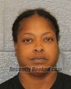 Recent Booking / Mugshot for TONYA JANISE BYRD in Mecklenburg County ...