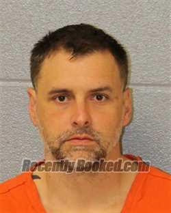 Recent Booking / Mugshot for COREY WEBB in Mecklenburg County, North ...