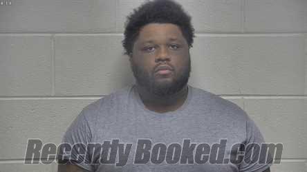 Recent Booking / Mugshot for DARION LAMONTRAY WICKLIFFE in Oldham ...