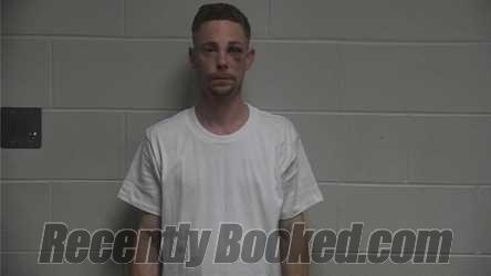 Recent Booking / Mugshot for MICHAEL ANTHONY SUMNER in Oldham County ...