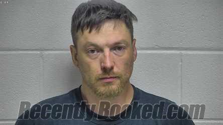 Recent Booking / Mugshot for TIMOTHY HOWARD THOMAS in Oldham County ...