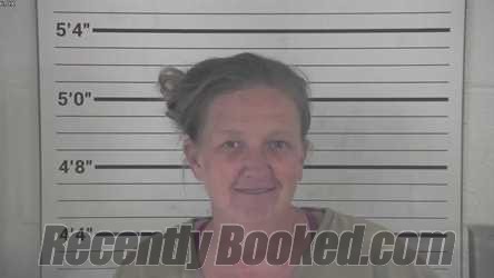 Recent Booking / Mugshot for SHELLY KAY GILES in Pendleton County, Kentucky