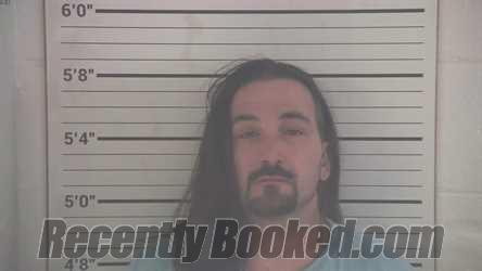 Recent Booking / Mugshot for SHANE LEWIS HOLT in Pendleton County, Kentucky