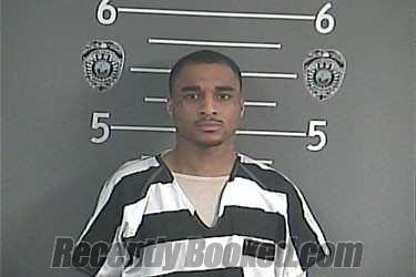 Recent Booking / Mugshot for GROTEZ CLEVON SIMPSON in Pike County, Kentucky