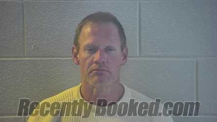 Recent Booking / Mugshot for EDWARD SHAWN SNEED in Pulaski County, Kentucky