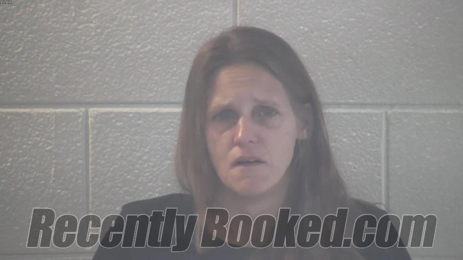 Recent Booking / Mugshot for JENNIFER L MAYNARD in Pulaski County, Kentucky