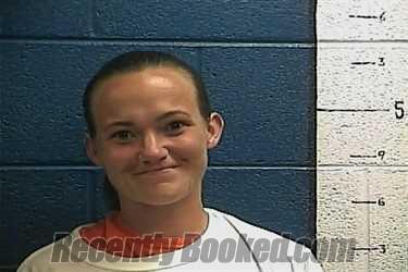 Recent Booking / Mugshot for CRYSTAL GASKINS in Rockcastle County, Kentucky