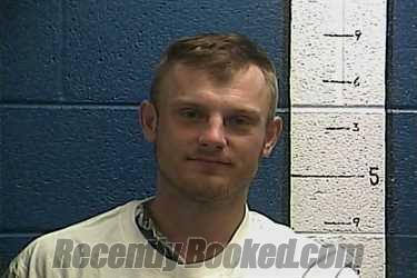 Recent Booking / Mugshot for JOSEPH LYNN CALLAHAN in Rockcastle County ...
