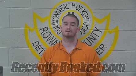 Recent Booking / Mugshot for AARON LEE GUINN in Rowan County, Kentucky