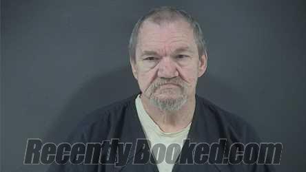 Recent Booking / Mugshot for MICHAEL ASH in Russell County, Kentucky