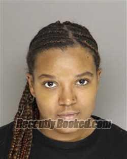 Recent Booking / Mugshot for TIERA SHANAE ROBINSON in Moore County ...