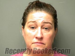 Recent Booking / Mugshot for NICHOLE CHRISTINE ARNETT in Simpson County ...