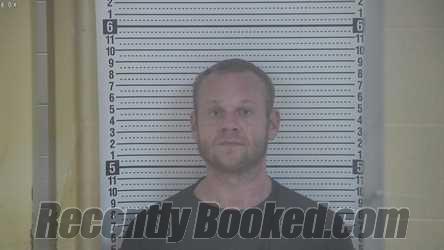 Recent Booking / Mugshot for DUSTIN J JONES in Taylor County, Kentucky