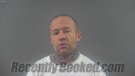 Recent Booking / Mugshot for BRANDON MICHAEL COAKLEY in Warren County ...