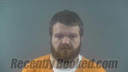 Recent Booking / Mugshot for BRANDON L REEDER in Warren County, Kentucky