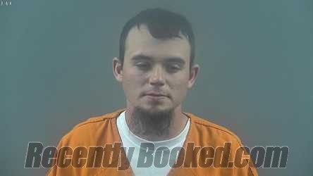 Recent Booking / Mugshot for COLIN TRACE EDWARDS in Warren County, Kentucky