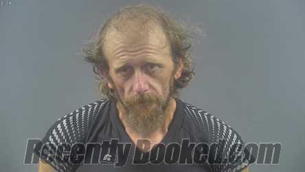 Recent Booking / Mugshot for CHRISTOPHER ALAN RUTT in Warren County ...