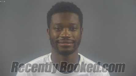 Recent Booking / Mugshot for DEVONTE O'SHAY PARKER in Warren County, Kentucky