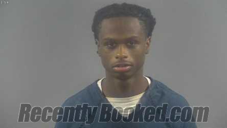 Recent Booking / Mugshot for JOHNATHON JAMES EDWARDS in Warren County ...