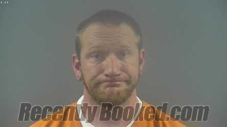 Recent Booking / Mugshot for LOGAN MARSHALL SNODGRASS in Warren County ...
