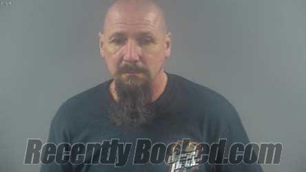 Recent Booking / Mugshot for WILLIAM DARREN GRIMES in Warren County ...
