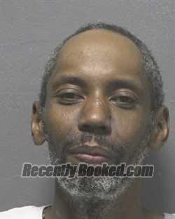 Recent Booking / Mugshot for CURTIS JERJUAN GALLOWAY in New Hanover ...