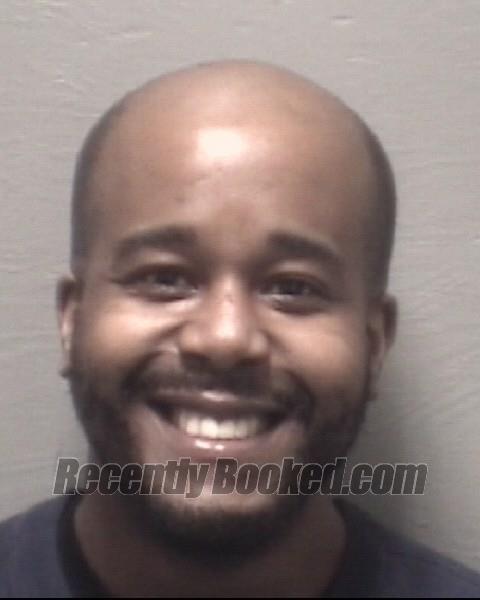 Recent Booking / Mugshot for MATTHEW ANTWONE WALLACE in New Hanover ...