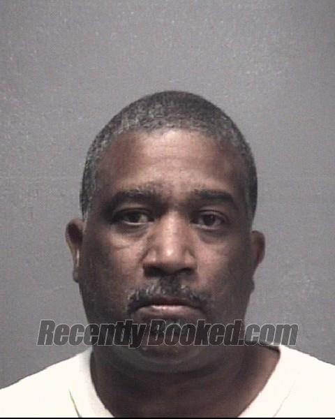 Recent Booking / Mugshot for DWAYNE EVERETTE BALDWIN in New Hanover ...