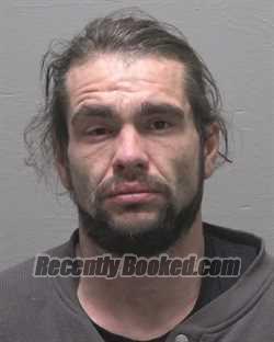 Recent Booking / Mugshot for MATTHEW LEE STARKE in New Hanover County ...