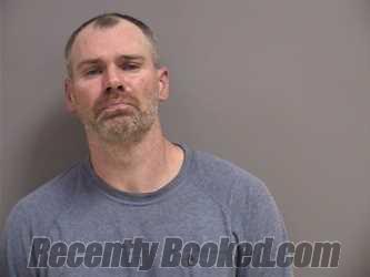 Recent Booking / Mugshot for CHRISTOPHER DEAN VARNEY in Somerset County ...