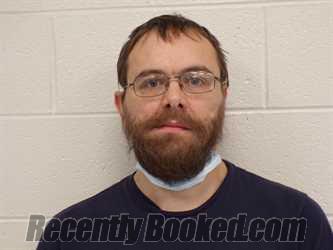 Recent Booking / Mugshot for Clint Kane Hill in Allegany County, Maryland