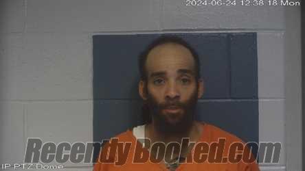 Recent Booking / Mugshot for DARRELL KENNETH WILLIAMS in Dorchester ...