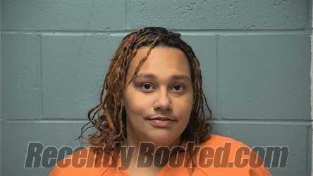 Recent Booking / Mugshot for RAVIN MICHELLE BRYAN in Dorchester County ...