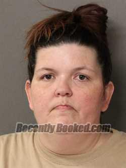 Recent Booking / Mugshot for JESSICA LYNN THOMPSON in St Marys County ...