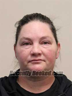 Recent Booking / Mugshot for DANIELLE MARIA BATES in St Marys County ...