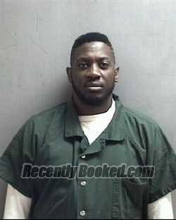 Recent Booking / Mugshot for RONALD DARNELL SPENCE in Pasquotank County ...