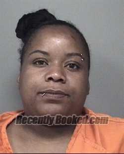 Recent Booking / Mugshot for LABRICIA SHEONNA BANKS in Calhoun County ...