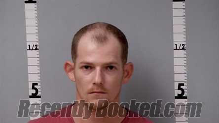 Recent Booking / Mugshot for JUSTIN DEAN STROUSE in Gratiot County ...