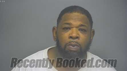 Recent Booking / Mugshot for JOHNNY LEE DAVIS in Isabella County, Michigan