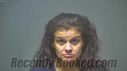 Recent Booking / Mugshot for JASMINE JOANNE MONROE in Isabella County ...