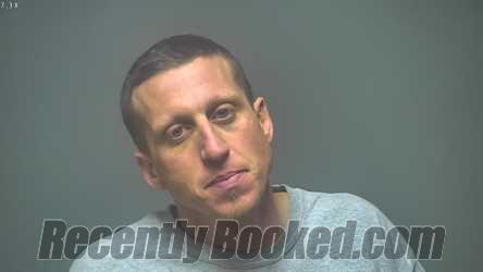 Recent Booking / Mugshot for MATTHEW DAVID DONLEY in Isabella County ...